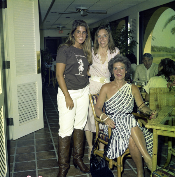 Florida Memory • Mrs. George Raymond and daughter Laurie Ylvisaker ...