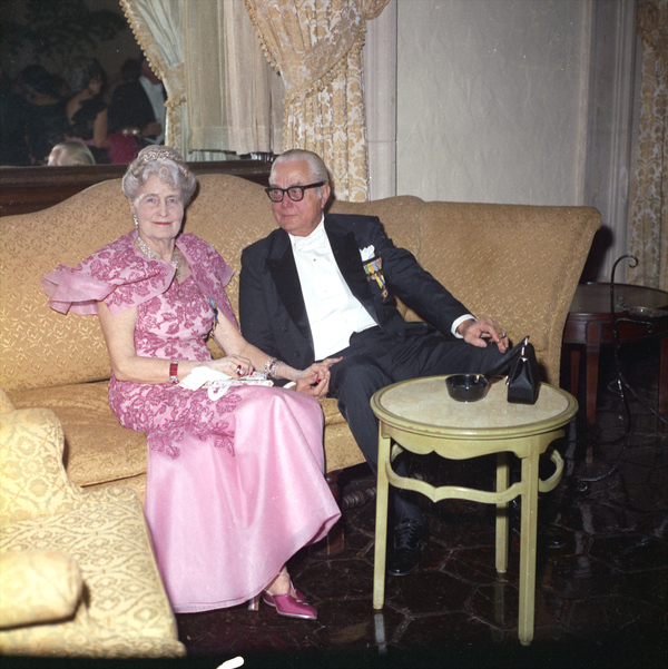 Florida Memory Mrs Marjorie Merriweather Post With Hon Frederick
