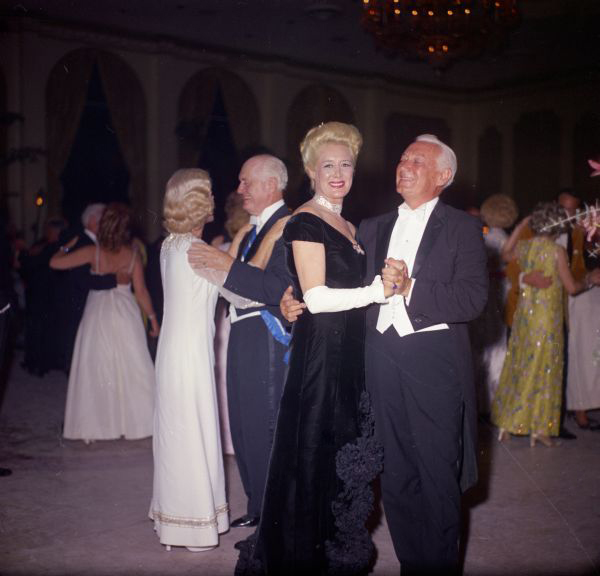 Florida Memory • Mrs. Victor Farris dancing with David Ayers at a Red ...