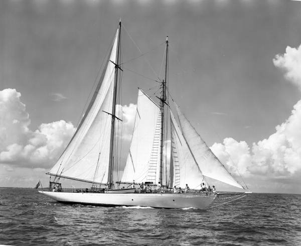 Florida Memory • Schooner "Carefree Isles" during a cruise from the ...