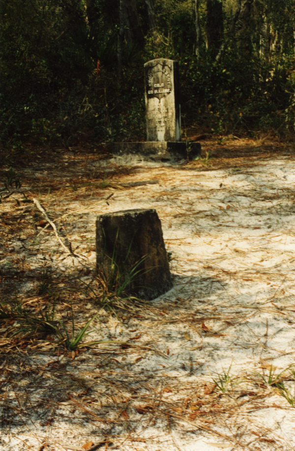 Florida Memory • Unidentified grave marker in the Koreshan Unity ...
