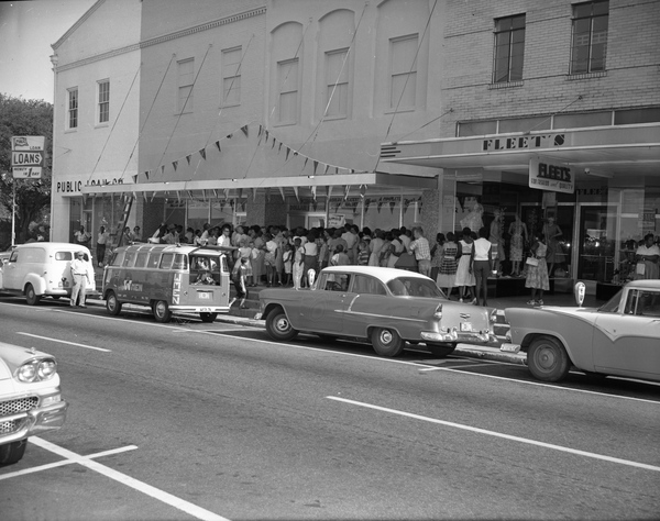 Florida Memory • Grand opening of the King Dollar store on E. Jefferson ...