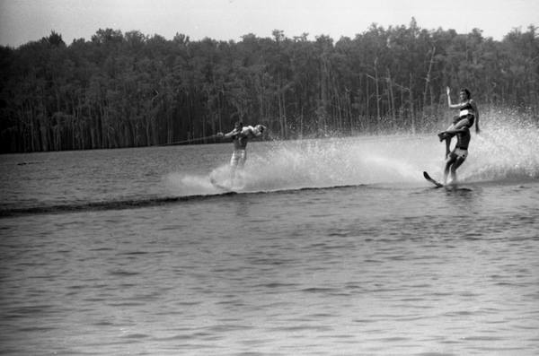 Florida Memory • Ski show on Lake Ocheesee in Jackson County.