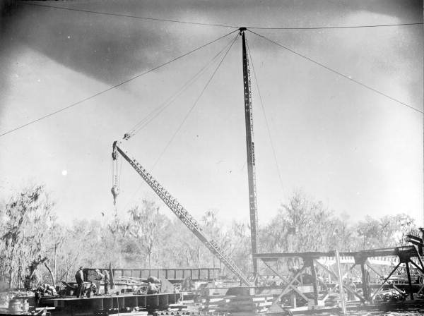 Florida Memory • Preparing to set up a phosphate dragline in Bartow ...