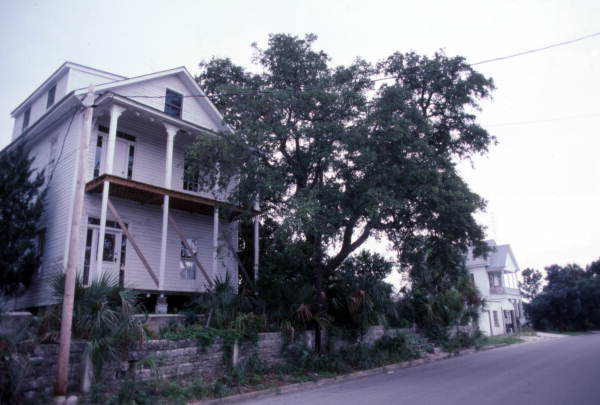 Florida Memory • View of the White House Annex on 2nd St. near E St. in ...