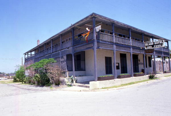 Florida Memory • Island Hotel at 224 2nd St. in Cedar Key, Florida.
