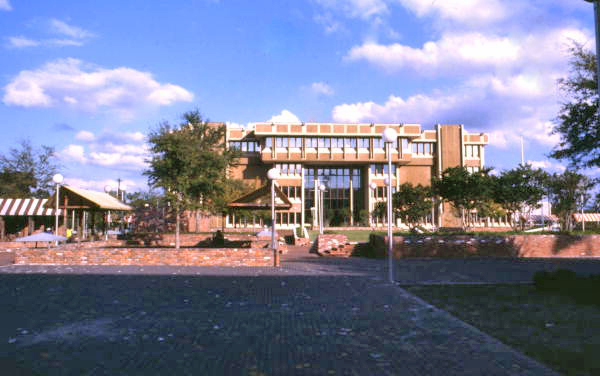 Florida Memory • Alachua County Courthouse at 201 E. University Ave. in ...