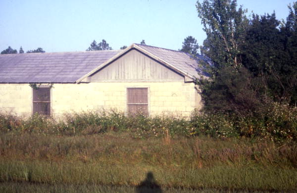 Florida Memory • Close-up view of farm labor housing on the west side ...