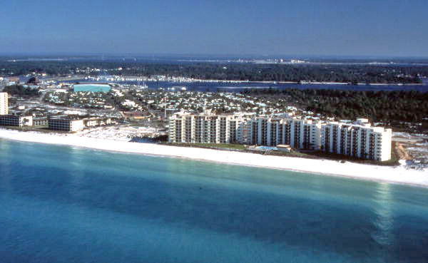 Florida Memory • Aerial view of the Moonspinner condominiums at Panama ...