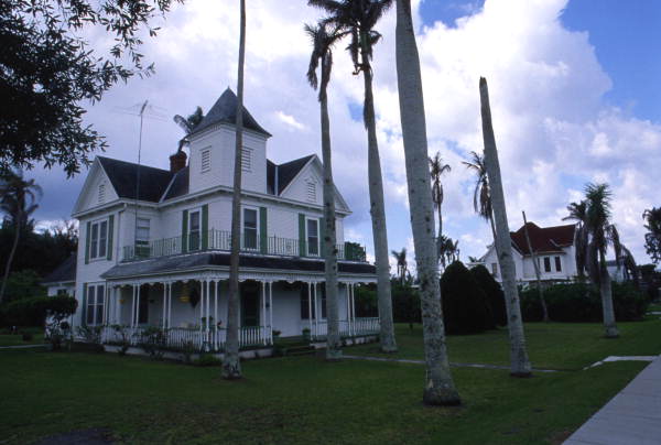 Florida Memory • Historic A.C. Freeman House in Punta Gorda.