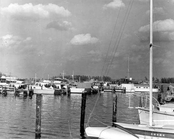 Florida Memory • Miami docks.