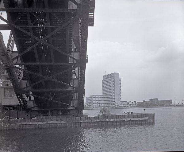 Florida Memory • Looking toward the Prudential building from beneath ...