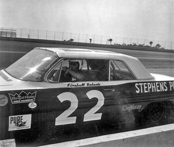 Florida Memory • "Fireball" Roberts sits in the No. 22 car at the Speed ...