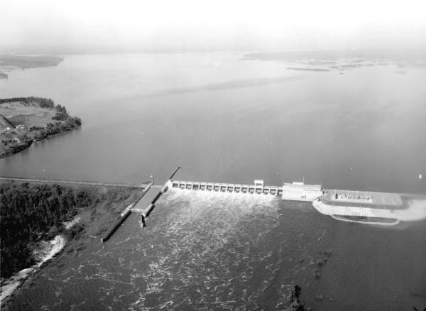 Florida Memory • Aerial view of Jim Woodruff Dam - Chattahoochee, Florida.