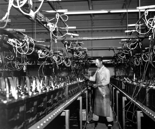 Florida Memory • Inside Gould-National Batteries plant - Orlando, Florida