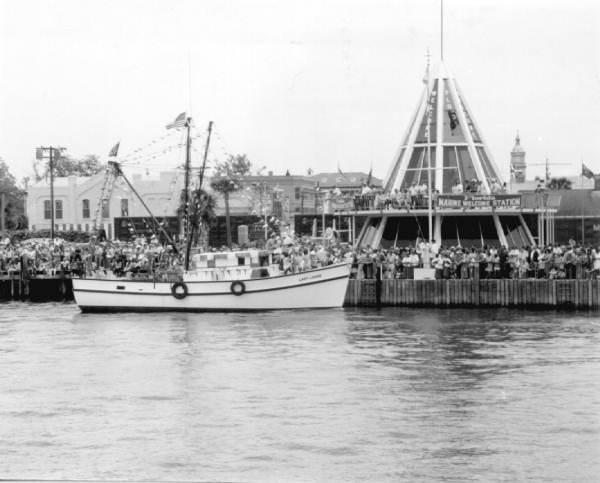 Florida Memory • Isle of Eight Flags Shrimp Festival boat races ...
