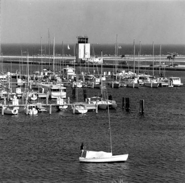 Florida Memory • Saint Petersburg marina and yacht basin.