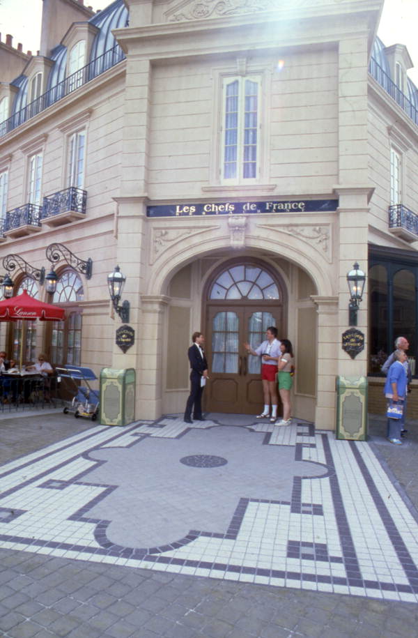 Florida Memory • "Les Chefs de France" restaurant at the France ...