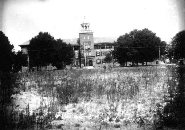 Florida Memory • Elizabeth Hall at John B. Stetson University