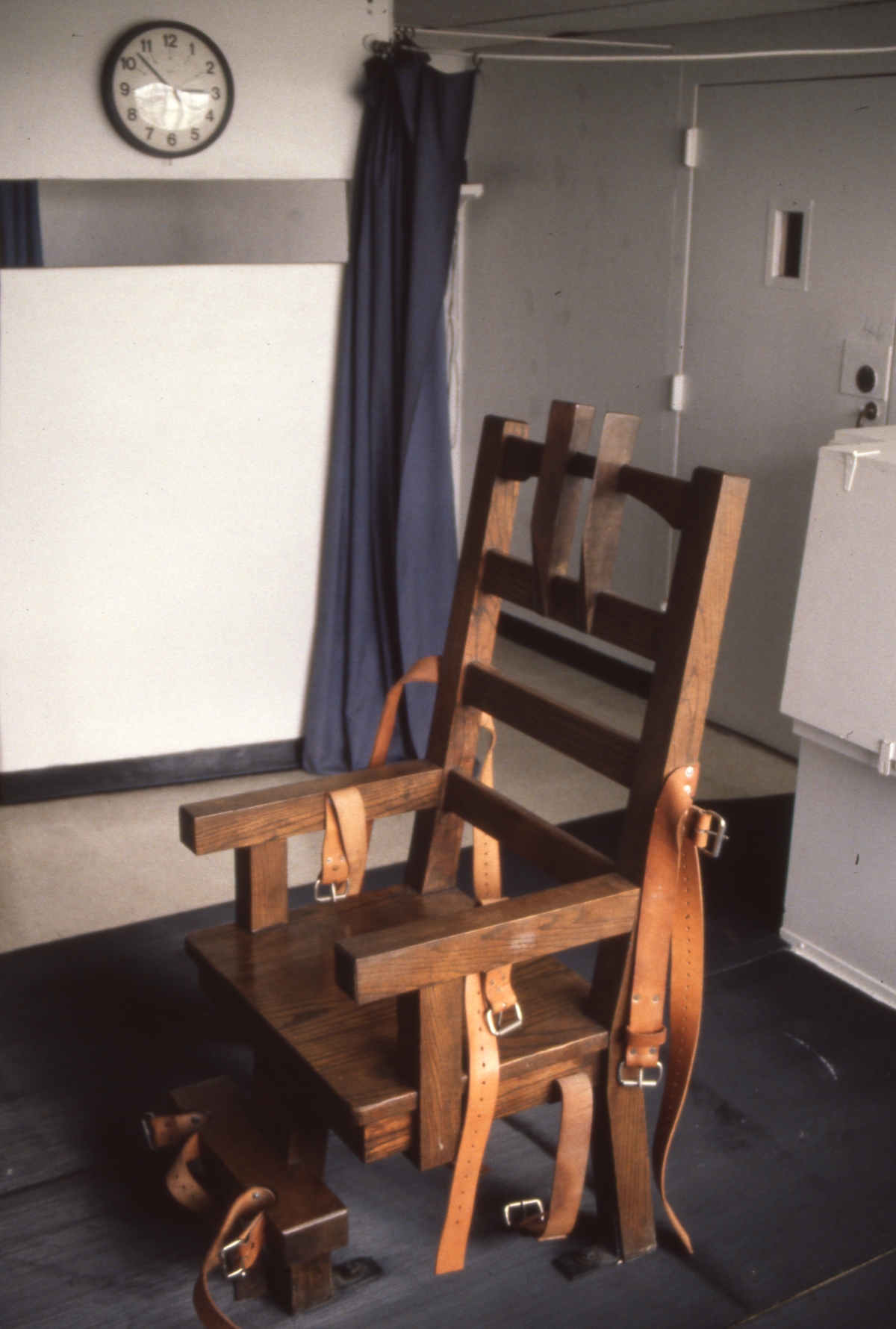 Florida Memory • Electric chair in the death chamber at F.S.P.