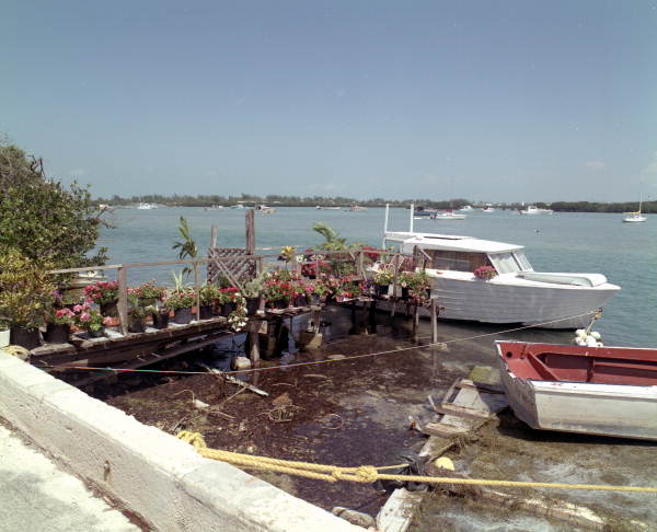 Florida Memory • Private houseboat on houseboat row section of S ...