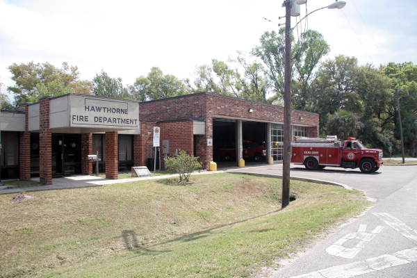 Florida Memory • Hawthorne Fire Department building and truck ...