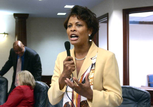 Florida Memory • Rep. Yolly Roberson promoting the Jessica Lunsford Act ...
