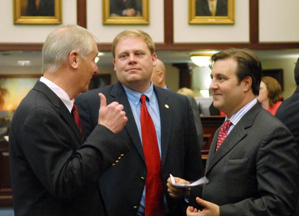 Florida Memory • Rep. Chris Dorworth, center, conferring with ...