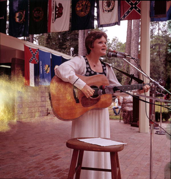 Florida Memory • Betsy Wiggins Bouwhuizen of Tampa performing at the ...