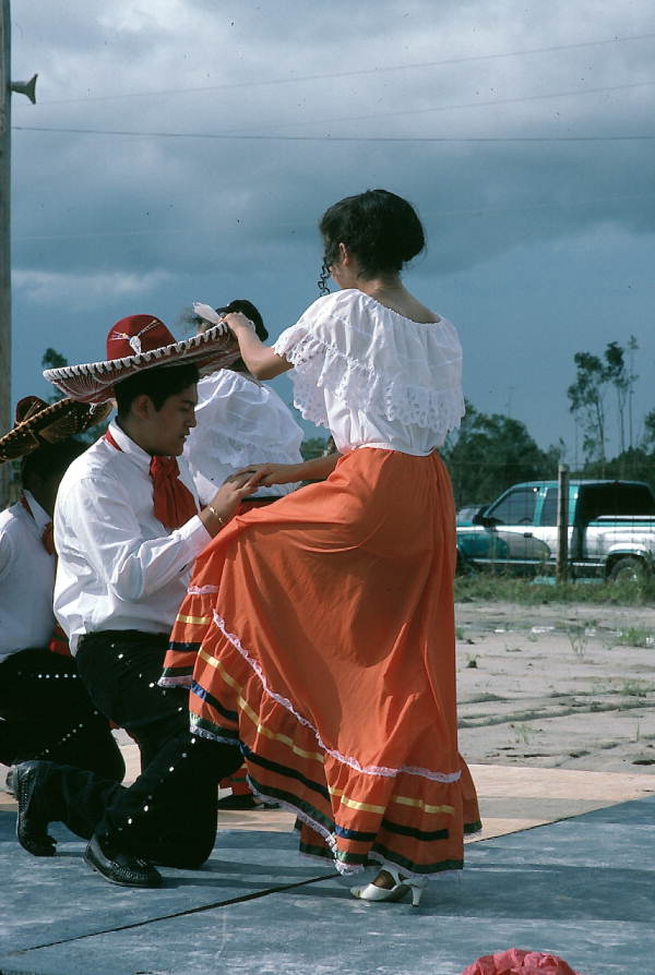 Florida Memory • Performers dancing - Pierson, Florida
