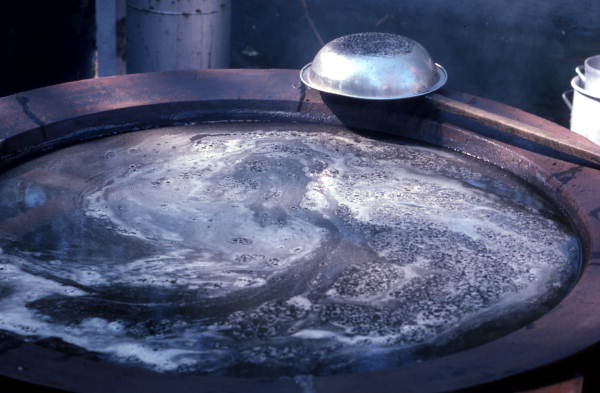 Florida Memory • Cane juice being boiled to make syrup - White Springs ...