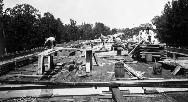 Apalachicola River Reading At Blountstown