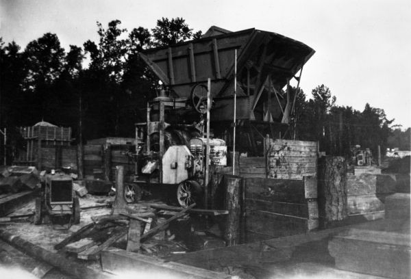 Florida Memory • Construction of Blountstown Bridge over the ...