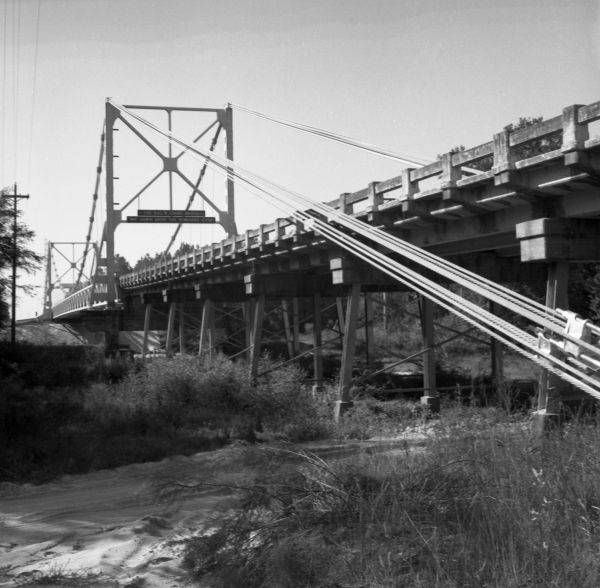 Florida Memory • Hal Adams Bridge over the Suwannee River - Lafayette ...
