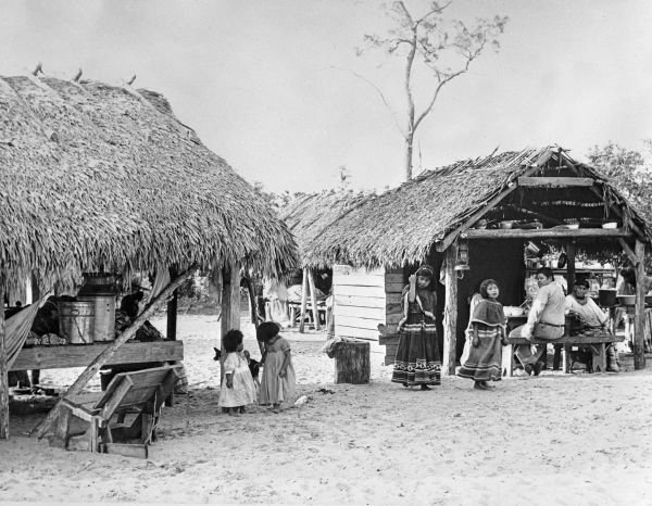 Florida Memory • Indian reservation - near Clewiston, Florida
