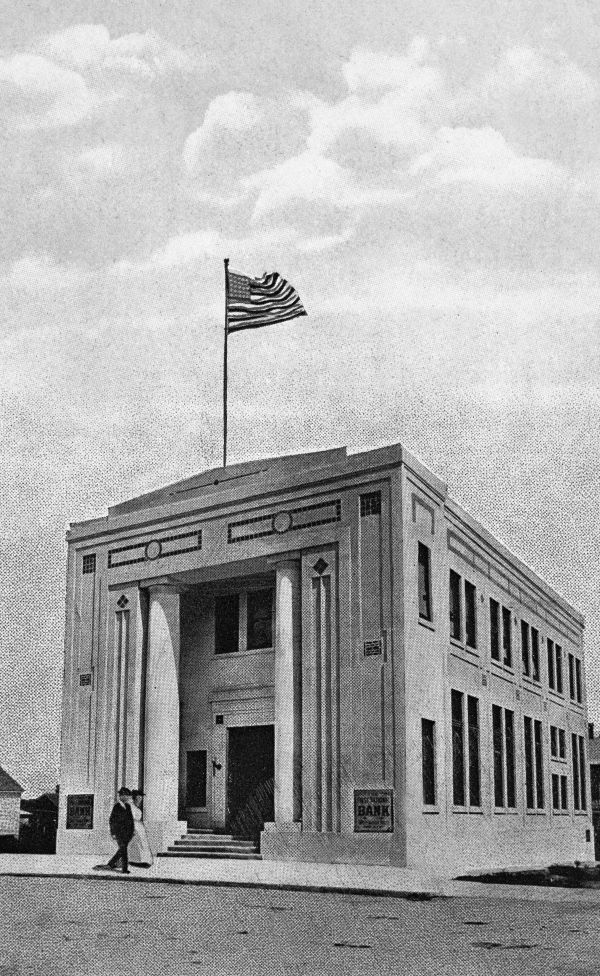 Florida Memory • First National Bank - Leesburg, Florida