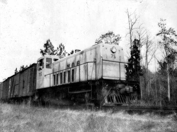 Florida Memory • Marianna & Blountstown Railroad engine number 75