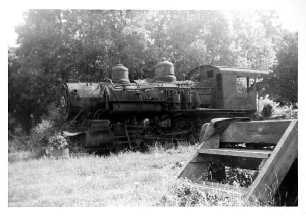 Florida Memory • Marianna & Blountstown Railroad engine 444 ...