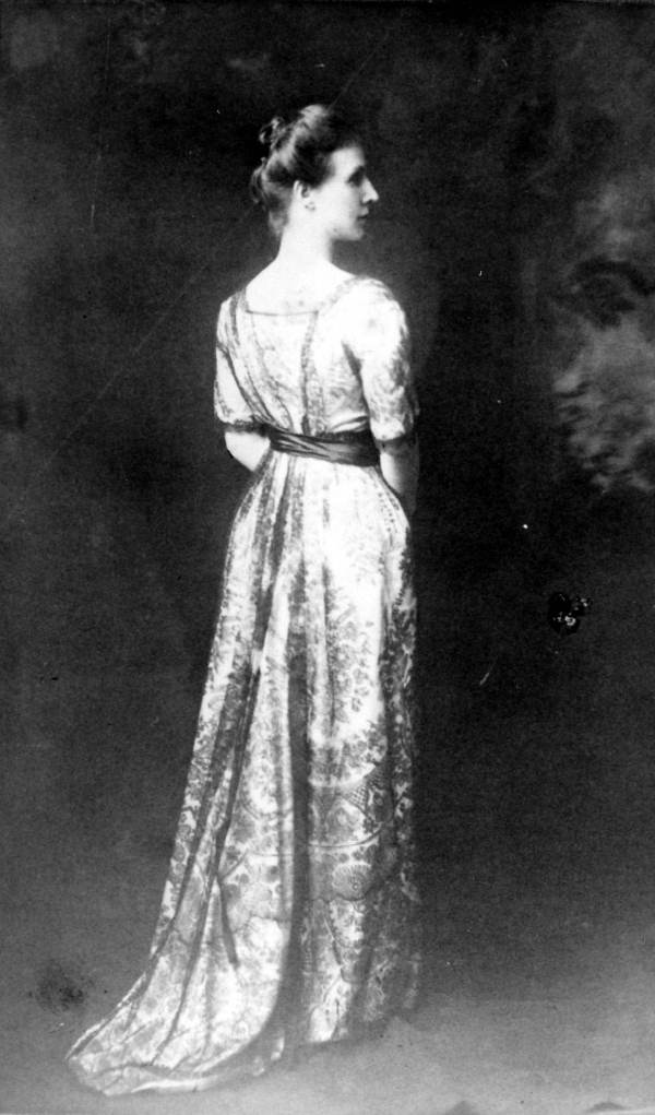 Florida Memory • Mamie Lewis.