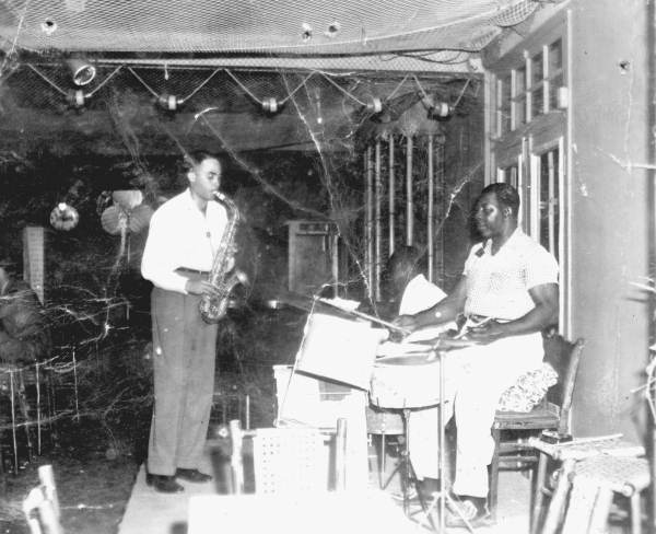 Florida Memory • Ruby Sawyer and Edward Meech performing at the Jungle ...
