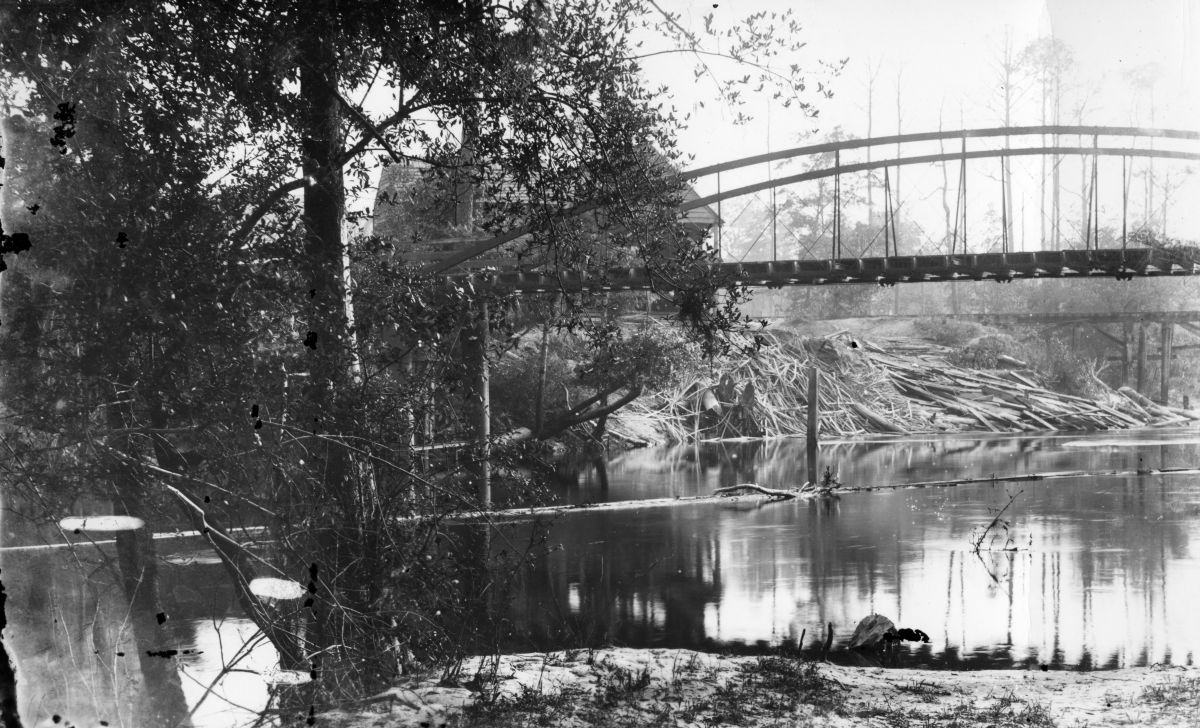 Florida Memory • Sawmill by a bridge.