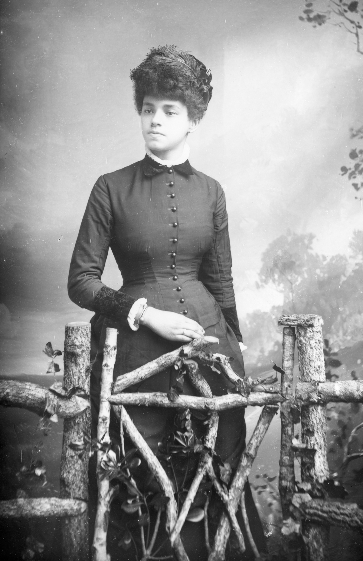 Florida Memory • Woman wearing a feather hat.