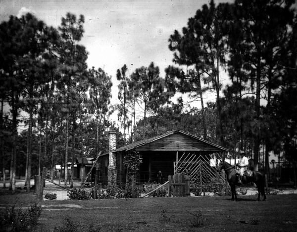 Florida Memory • Manager's home and workers' quarters