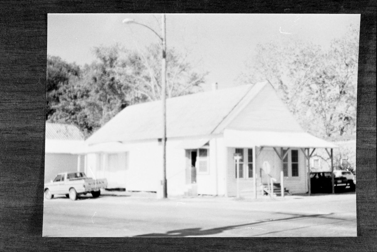 Florida Memory • Oldest building in Lee, Florida.