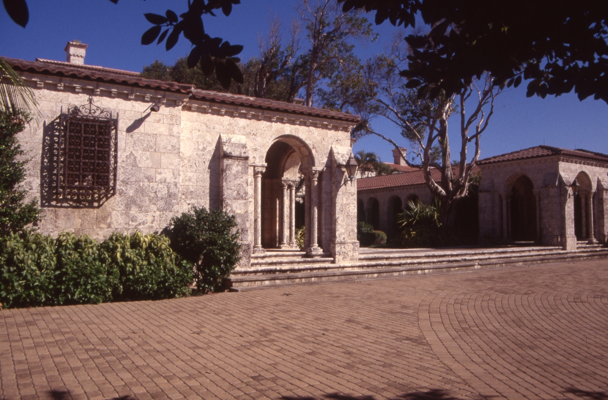Florida Memory • Photographs of "Eastover" in Manalapan.