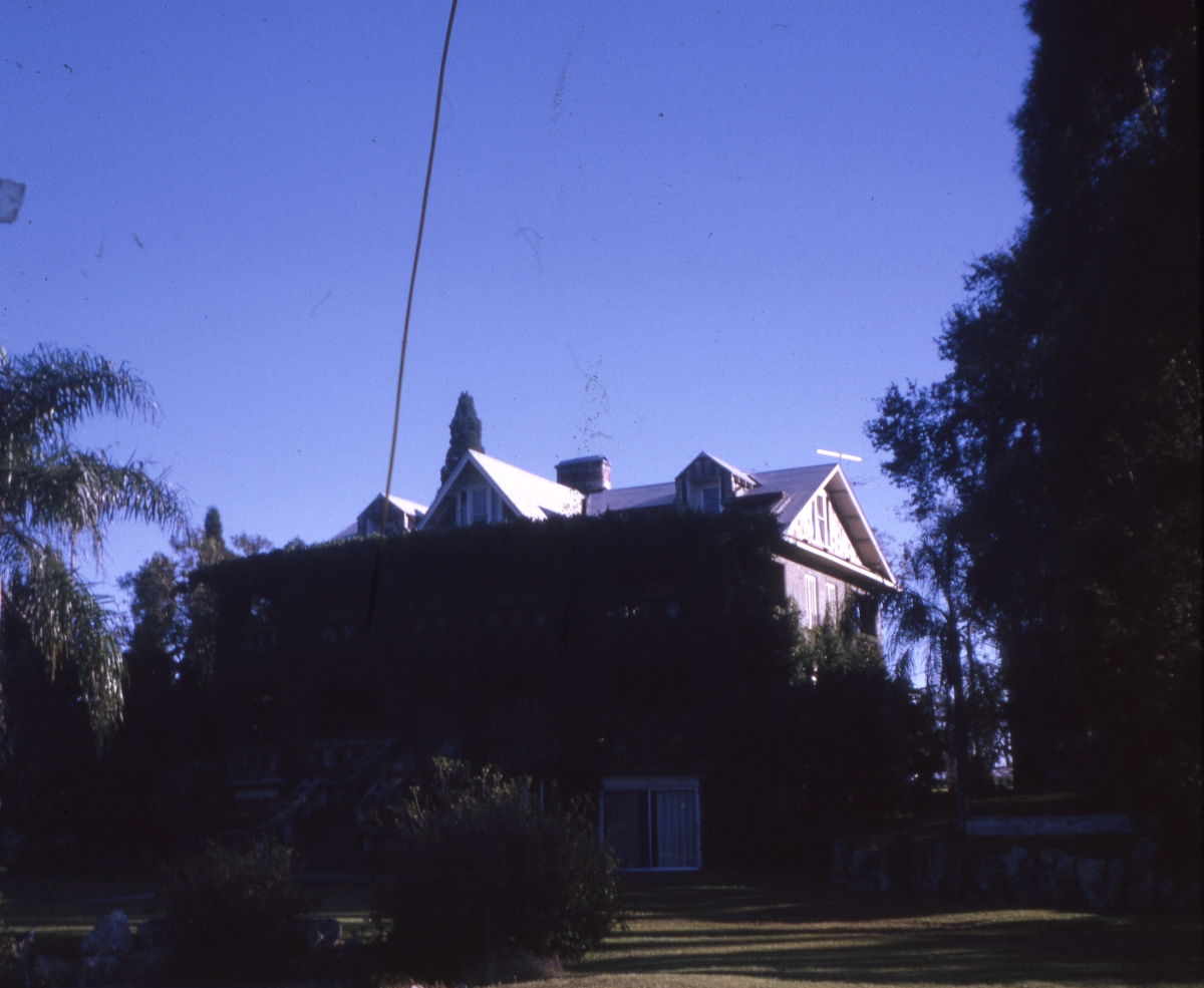 Florida Memory • Photographs of the Wonder House in Bartow.