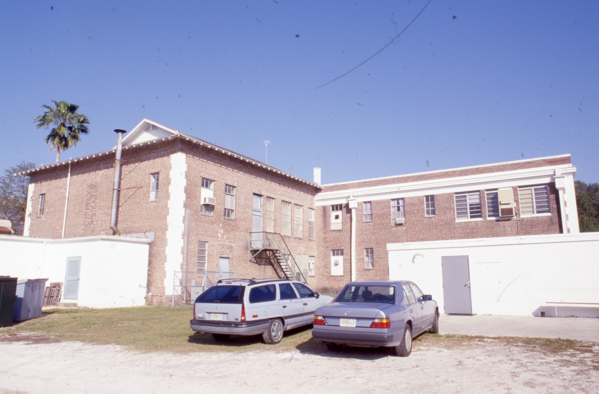 Florida Memory • Photographs of the Central Avenue School building in ...
