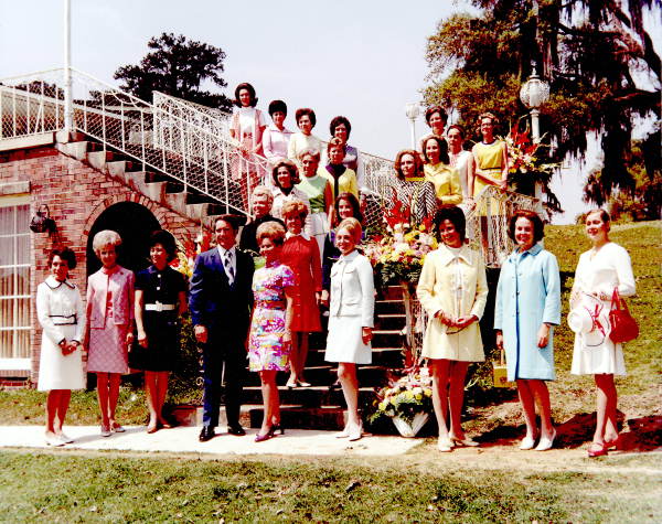 Florida Memory • Portrait of Florida legislative senators' wives with a ...