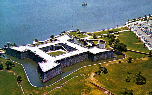 Florida Memory • Aerial view of Castillo De San Marcos National ...