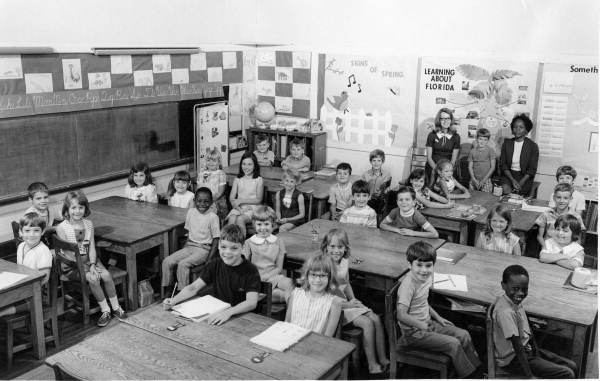 Florida Memory • Group portrait of Sealey Memorial Elementary School ...